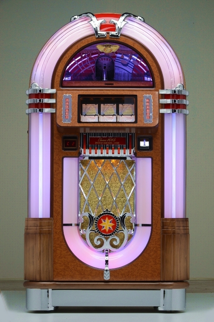Wurlitzer Musikbox und NSM Jukebox mit moderner Technik