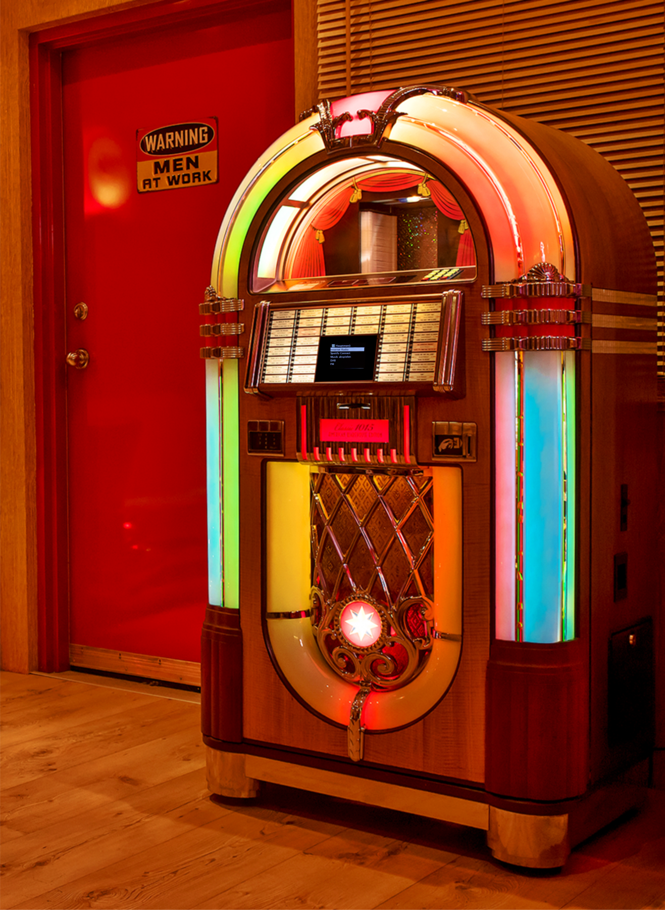 Wurlitzer Musikbox und NSM Jukebox mit moderner Technik